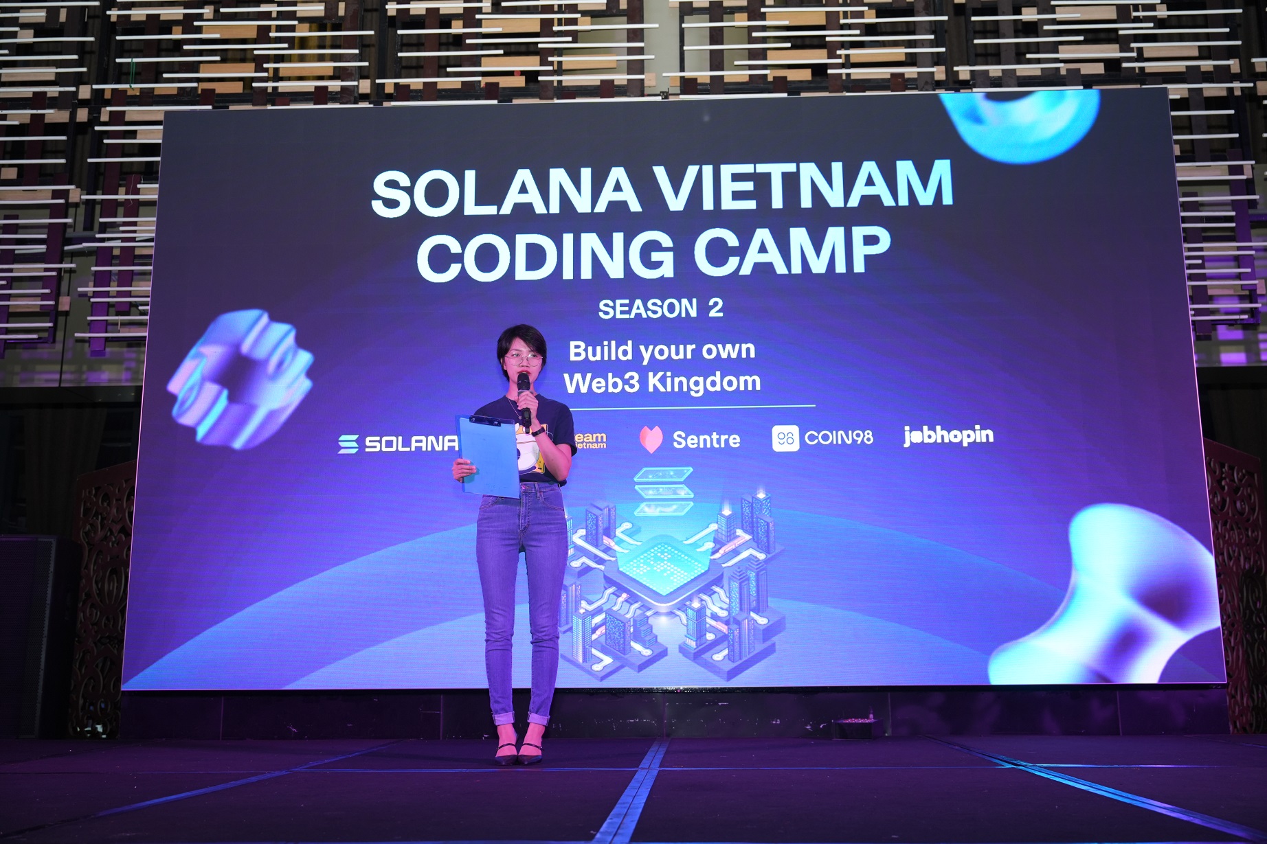 Giải lập trình Solana Vietnam Coding Camp mùa 2 được trao | Doanh ...